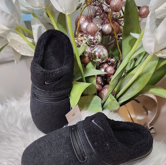 Nike | Shoes | Nike Burrow Womens Slippers New | Poshmark